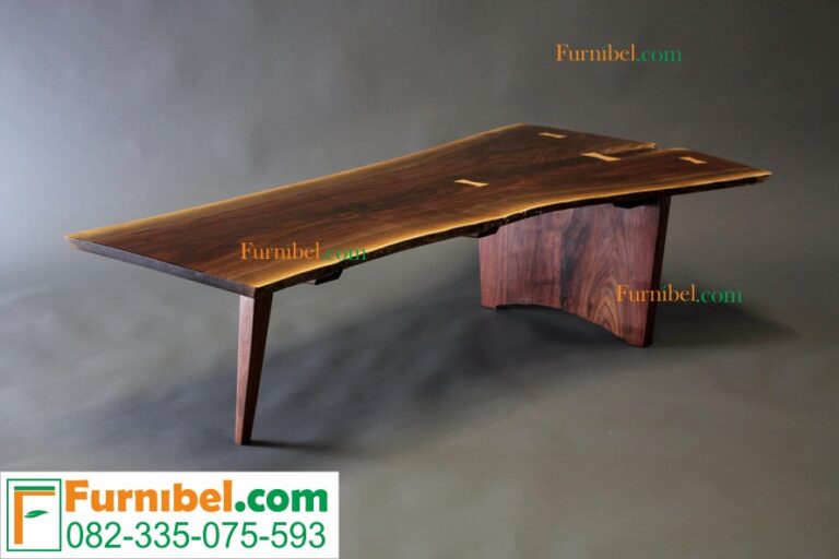 Jual Meja Makan Minimalis Kayu Trembesi Desain Kaki Unik